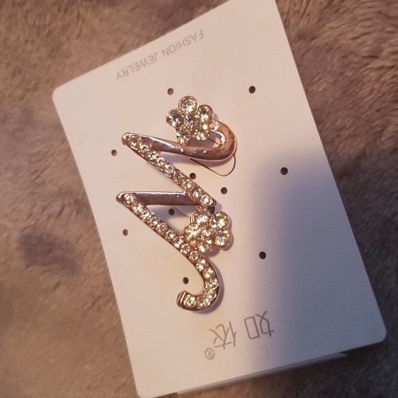 Jewelry | Silver Letter M Pin | Poshmark